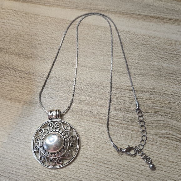 stamped RMN | Jewelry | Vintage Stamped Rmn Silver Tone Scroll ...